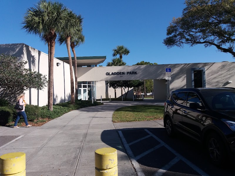 Gladden Park Recreation Center Playground in St. Petersburg ...