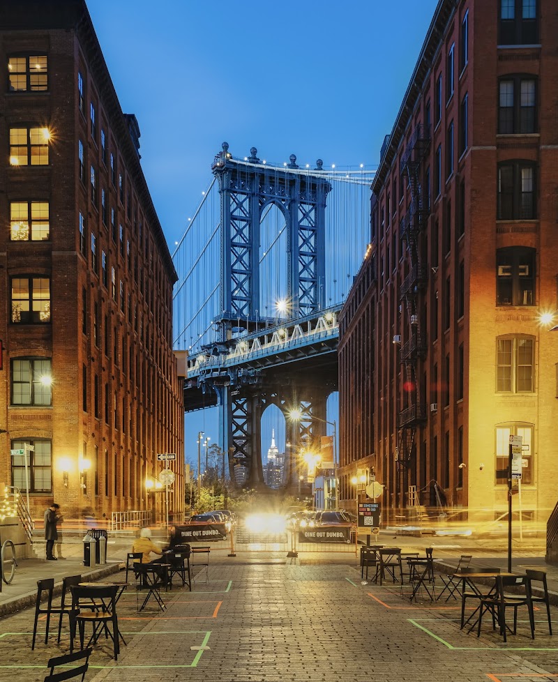 Main Street Park: Waterfront Brooklyn Playground with City Views ...
